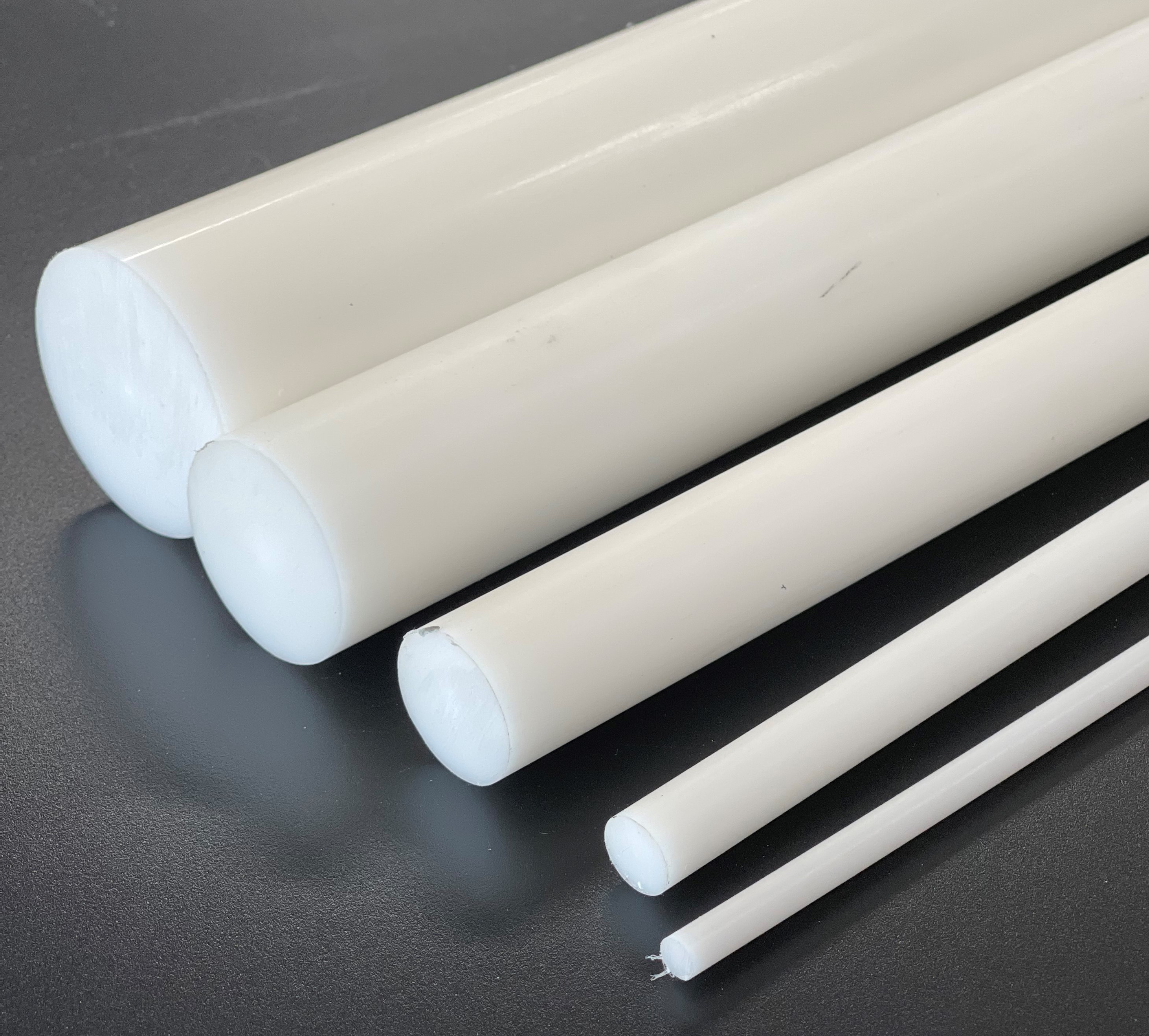 Acetal Rod GEHR : TAP Plastics